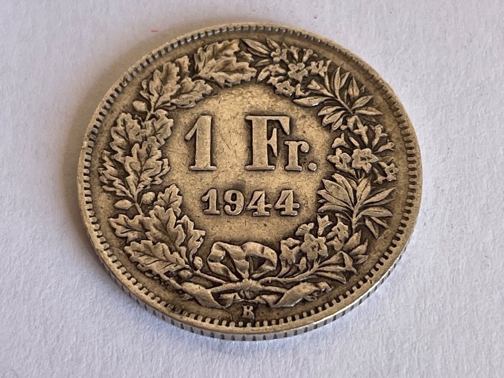 Superbe pièce 1Fr. HELVETIA 1944 en argent | Kaufen auf Ricardo