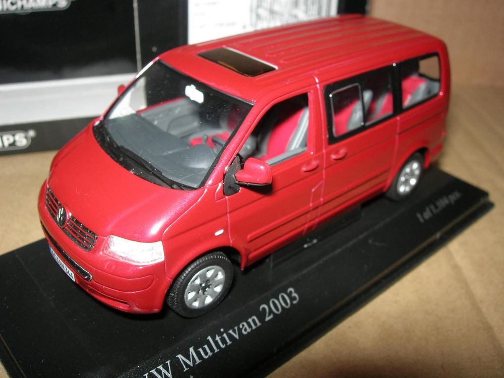 VW Multivan 2003 rot * Minichamps 1:43 (Neu und originalverpackt) in ...