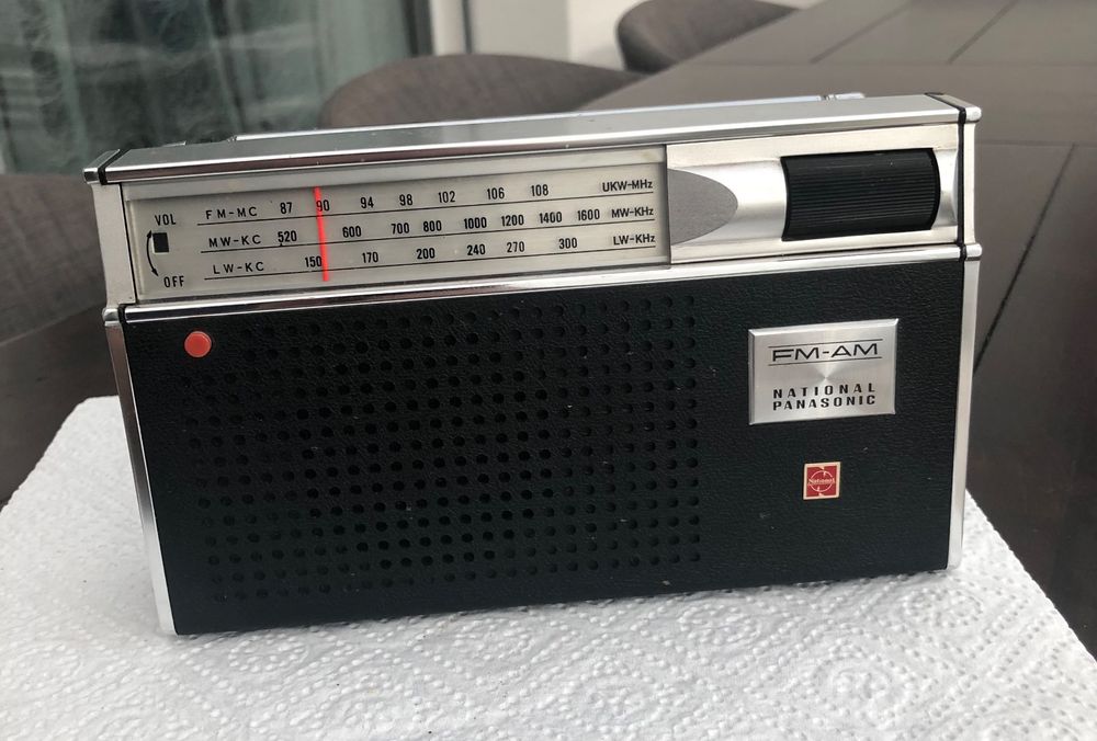 Radio National Panasonic RF-680L 1970 (Gebraucht) in Bellevue für CHF ...