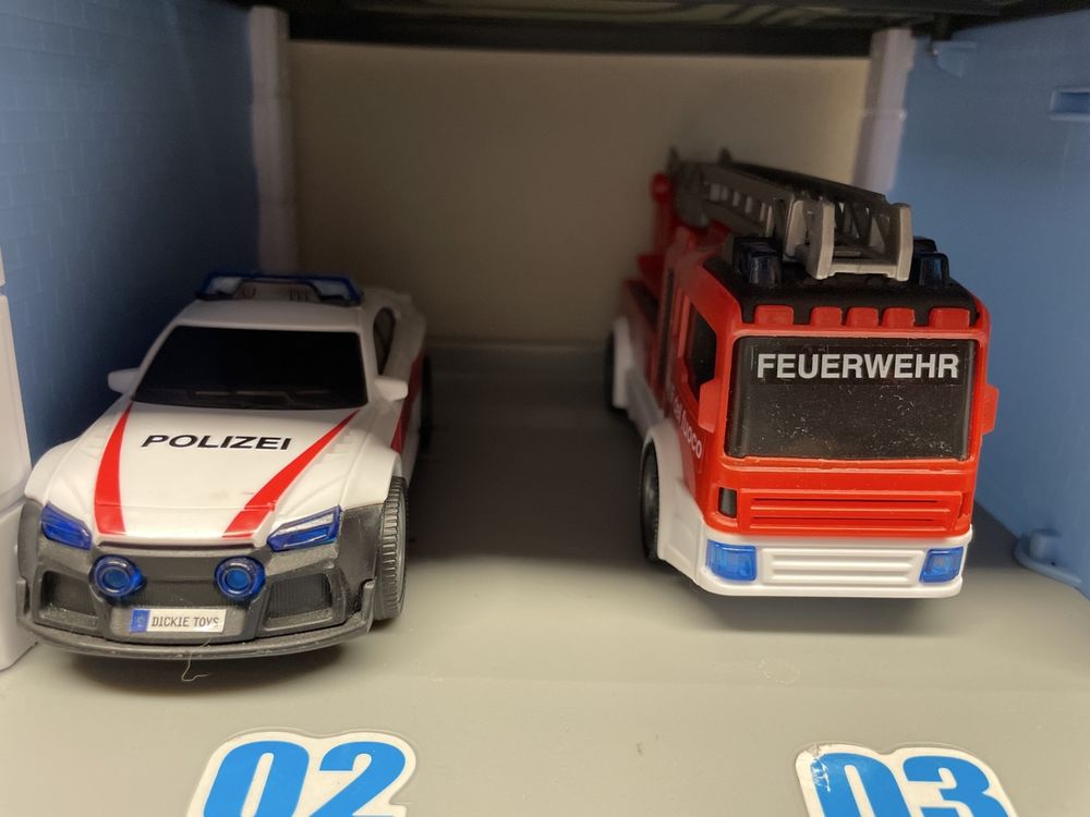 SOS Station mit 3 Einsatzfahrzeugen (Gebraucht) in Vordemwald für CHF 7 ...