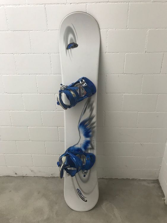 Snowboard F2 Glide 146cm inkl. Ride EX (Gebraucht) in Tagelswangen für ...