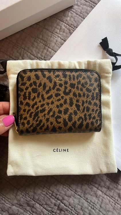 CELINE Compact Wallet Grained Calfskin Leopard Portemonnaie (Gebraucht ...