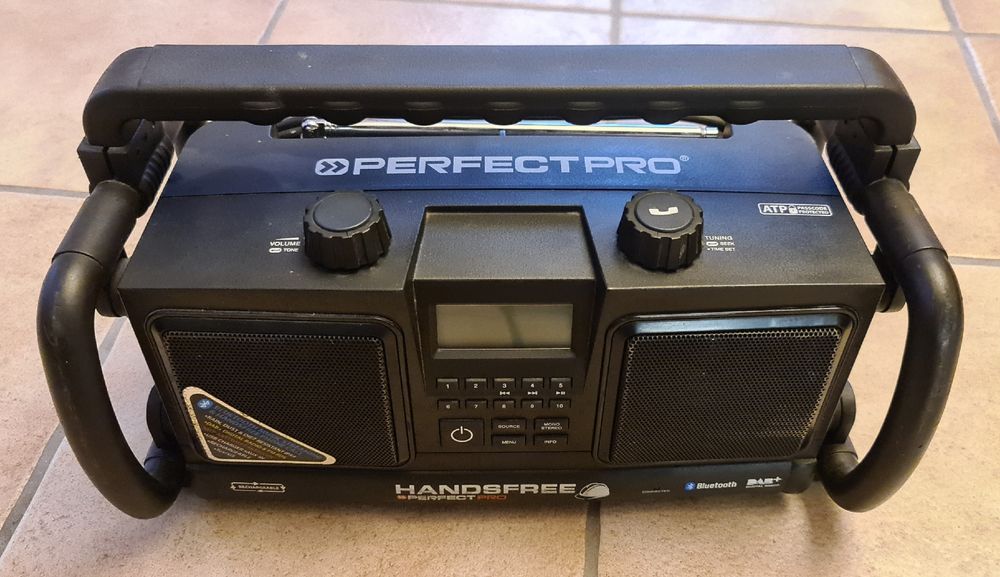 Perfect pro Handsfree DAB Radio (Gebraucht) in Seengen für CHF 90 – mit ...