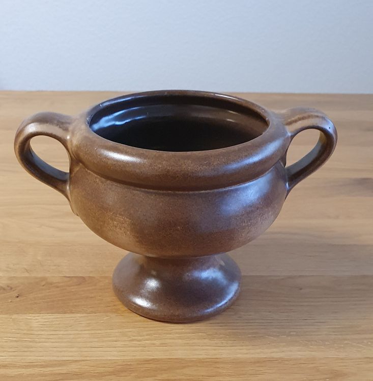 Braune Keramik Schale, Vase, Übertopf (Gebraucht) in Lupfig für CHF 1 – mit Lieferung auf ...