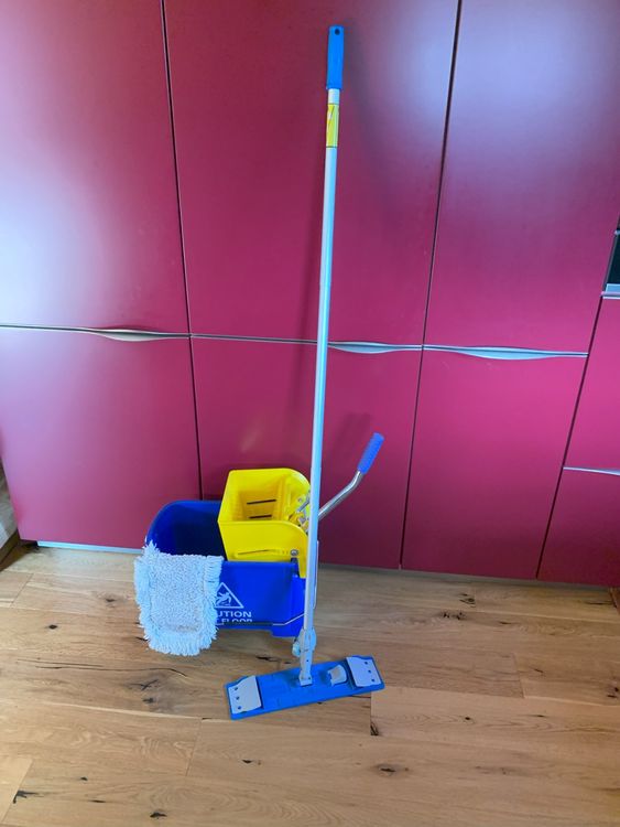 Wischmop (Gebraucht) in für CHF 60 – mit Lieferung auf Ricardo kaufen