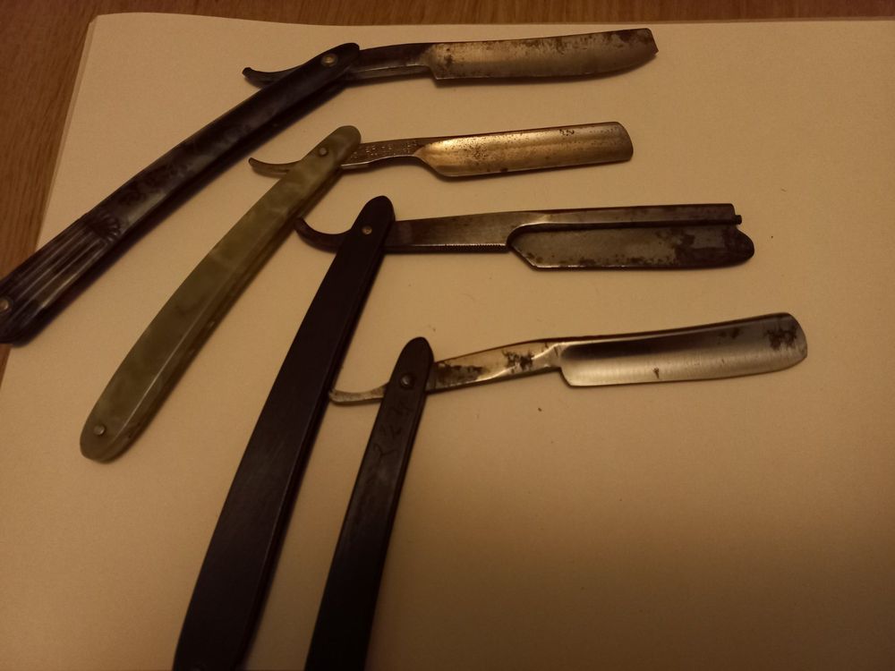 4 antike Rasiermesser | Kaufen auf Ricardo