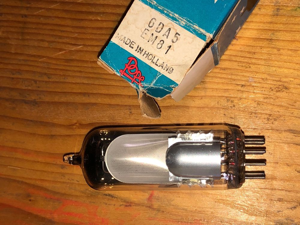 EM81 Röhre | Kaufen auf Ricardo