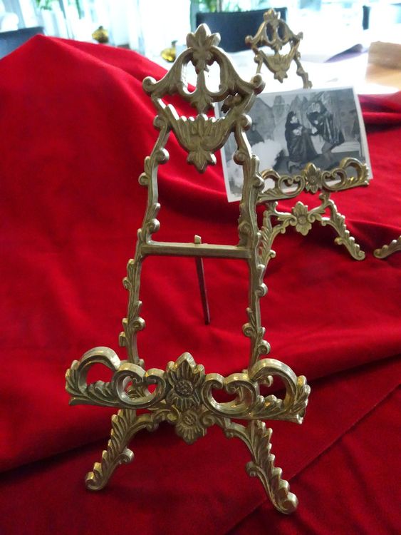 4 ältere kleine Messing - Staffeleien - Ständer | Kaufen auf Ricardo