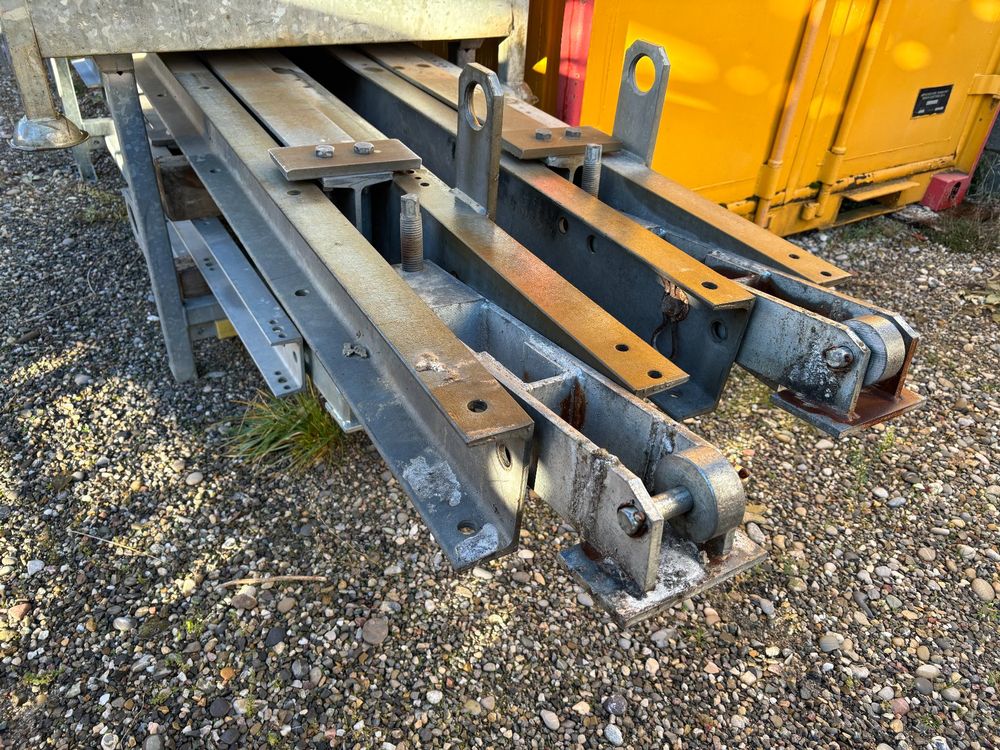 4 Spezialschienen (Lot 1550) Standort 4153 Reinach (Gebraucht) in für ...