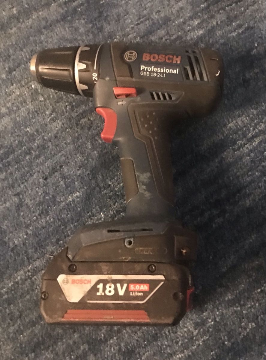 Bosch Akku-Bohrschrauber GSB 18-2-LI, 18V - Top Zustand! (Gebraucht) in ...