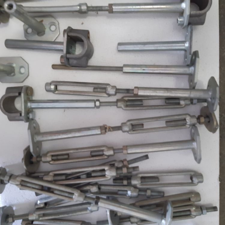 Fasnachts Wagen aufbau . Div. Montage Hilfsmittel (Gebraucht) in ...