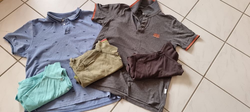 Polo-Shirt- Packet 2* (Gebraucht) in Beinwil am See für CHF 20 – mit ...
