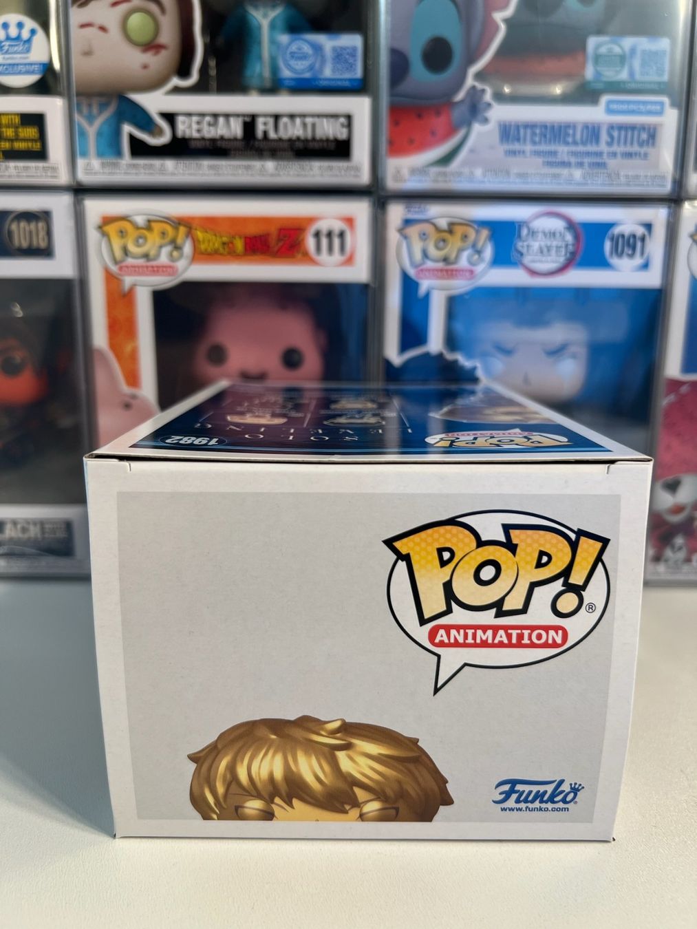 Funko POP! Animation Solo Leveling Sung Jinwoo (Gold) Limit (Neuf avec ...