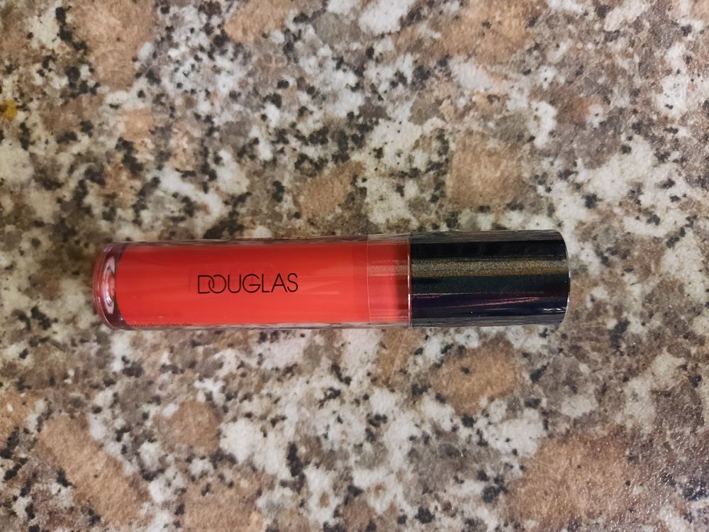 Red Matte Lip Gloss von Douglas (Neu und originalverpackt) in Seewil ...