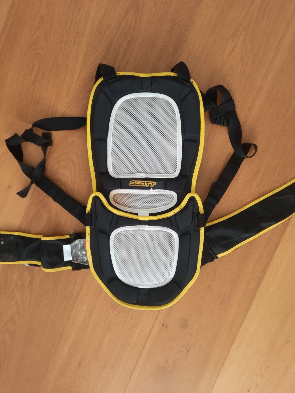 Protection dorsale Scott pour sportif XS pour adultes (D'occasion) à La ...