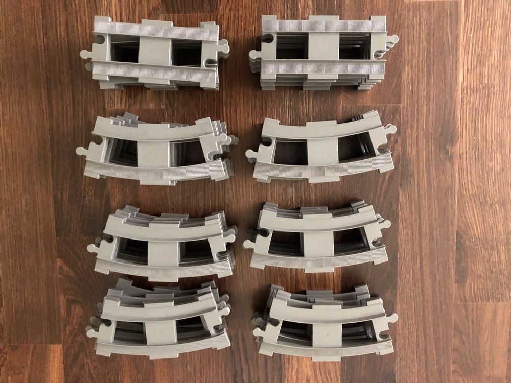 Duplo Schienen, 30 Kurven 10 Geraden (Gebraucht) in Villmergen für CHF 31 – mit Lieferung auf ...