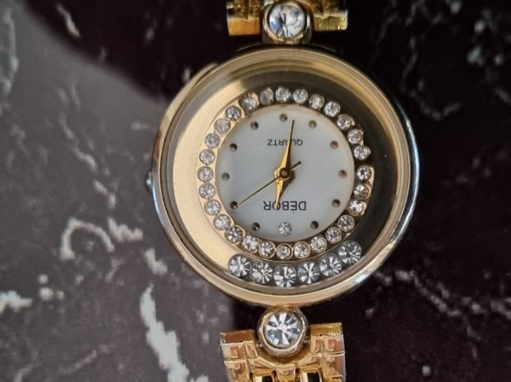 Debor Armbanduhr (Gebraucht) in für CHF 2 – mit Lieferung auf Ricardo ...