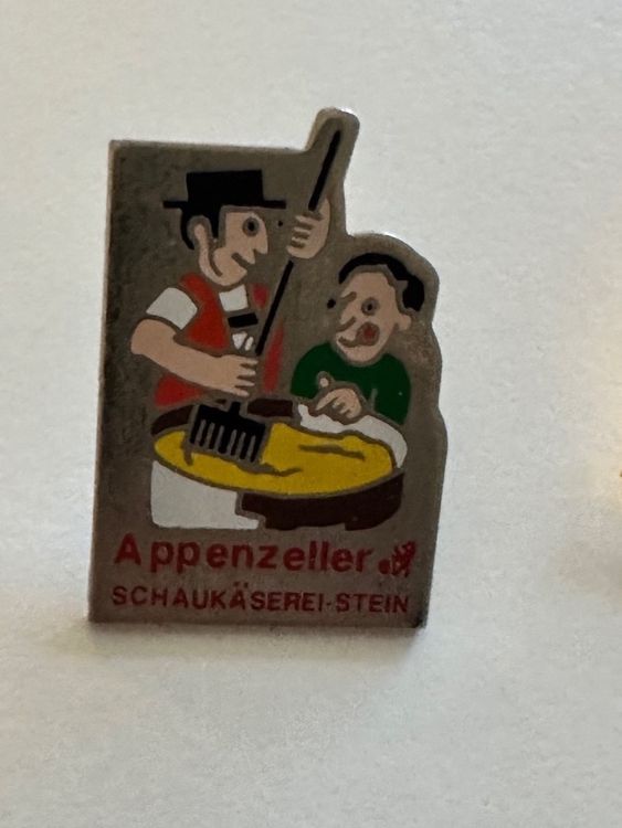 Appenzeller Schaukäserei Pin ^ (Gebraucht) in Gutenswil für CHF 4.5 – mit Lieferung auf Ricardo ...