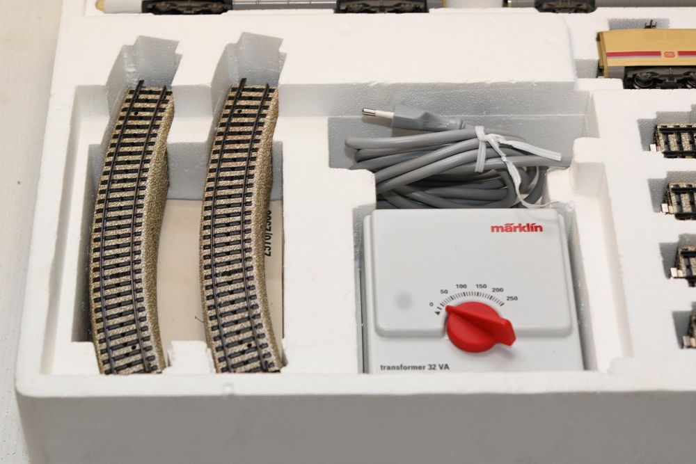 Märklin ICE Startset HO/AC (Gebraucht) in Laupen ZH für CHF 96 – mit ...