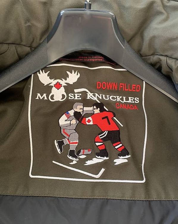 Moose Knuckles Winterjacke grösse M praktisch neu! (Gebraucht) in Rüti ...