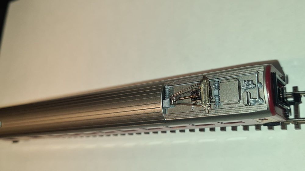 Kato K23301, SBB, Speisewagen RIC, neu und beleuchtet (Neu (gemäss Beschreibung)) in Oberarth ...