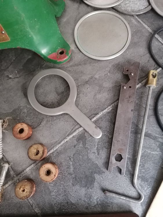 Alte Milchzentrifuge DIABOLO 110 Lt. (Gebraucht) in Sevelen für CHF 120 ...