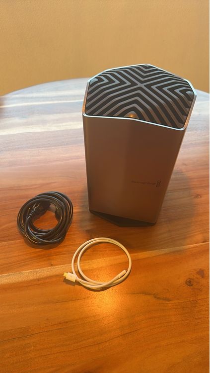 Blackmagic eGPU RX580 (externe Grafikkarte) (Gebraucht) in Bülach für ...