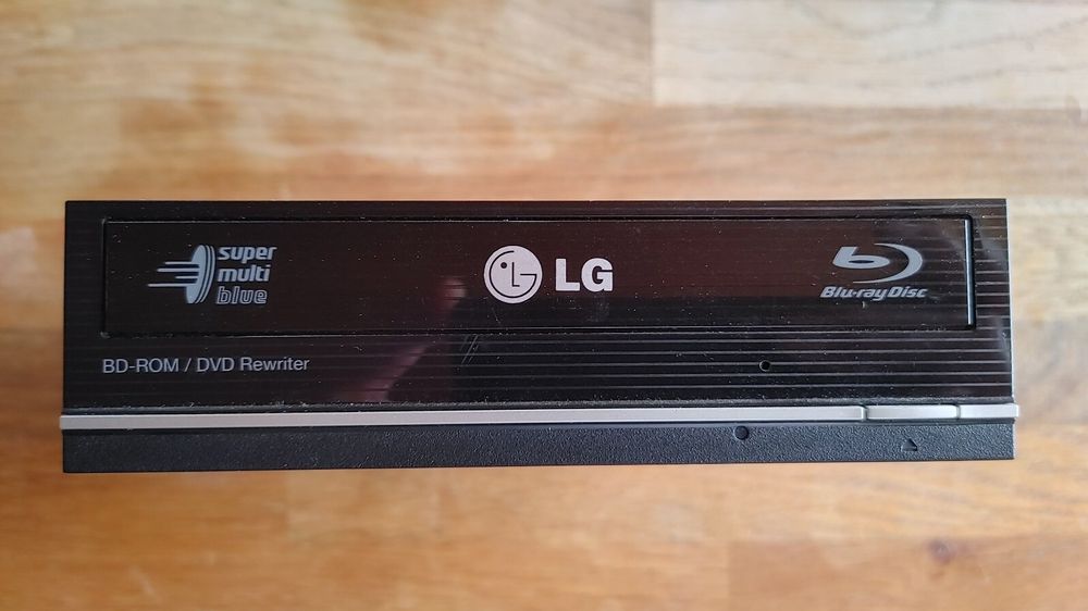 LG Blu-ray Laufwerk (Model:CH10LS20) (Gebraucht) in Hittnau für CHF 27 ...