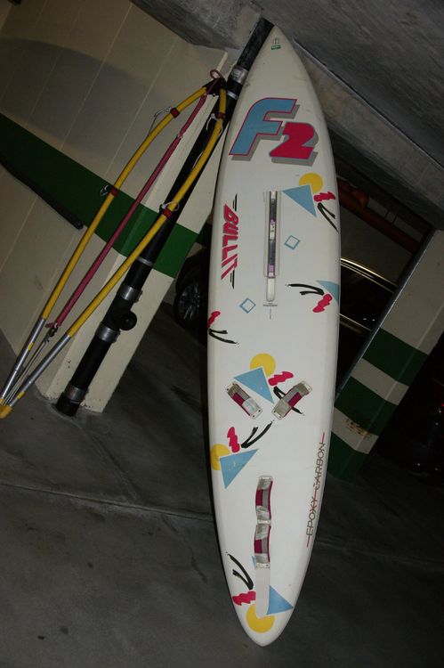 Surfbrett F2 Bullit inkl. 2 Segel und Trapez (Gebraucht) in für CHF 30 ...