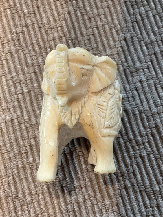 Elefant Serviettenring aus Horn (Gebraucht) in Rümlang für CHF 16 – mit ...