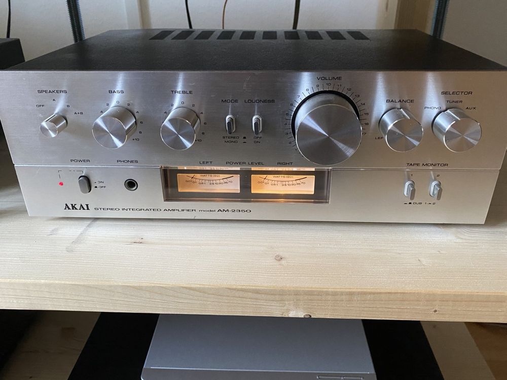 AKAI Stereo Integrated Amplifier Model AM-2350 (D'occasion) à ...