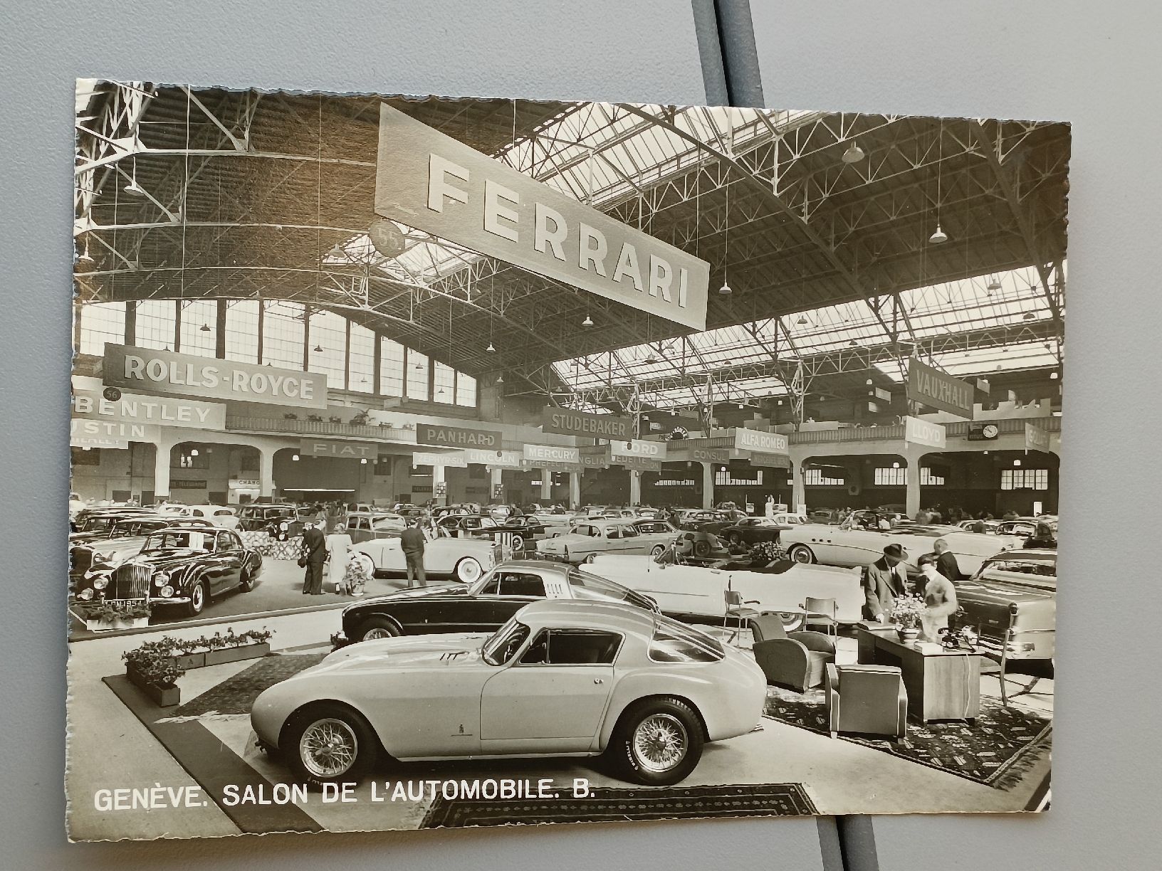 Photo Karte / Geneve - Salon De Automobile - Ferrari ca 1960 (Gebraucht ...