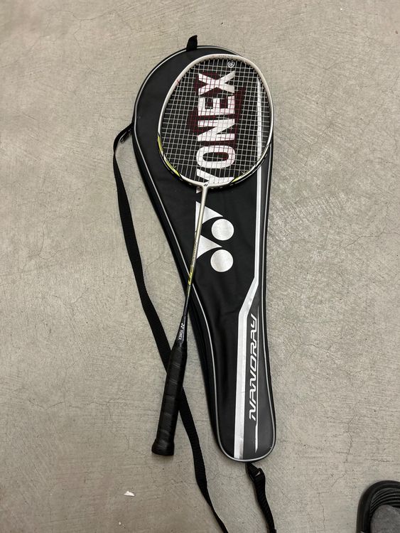 Badminton Schläger Yonex m. Hülle | Kaufen auf Ricardo