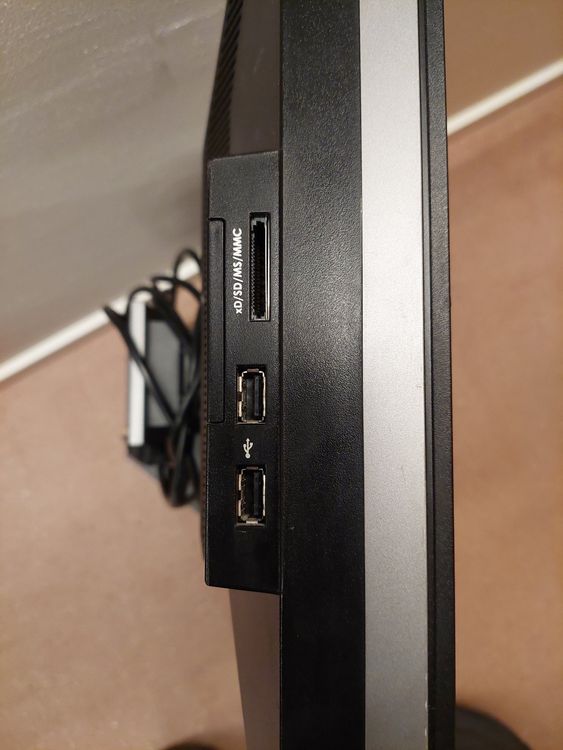 Dell U2410 FullHD, 24" (Gebraucht) in Balterswil für CHF 79 – mit ...