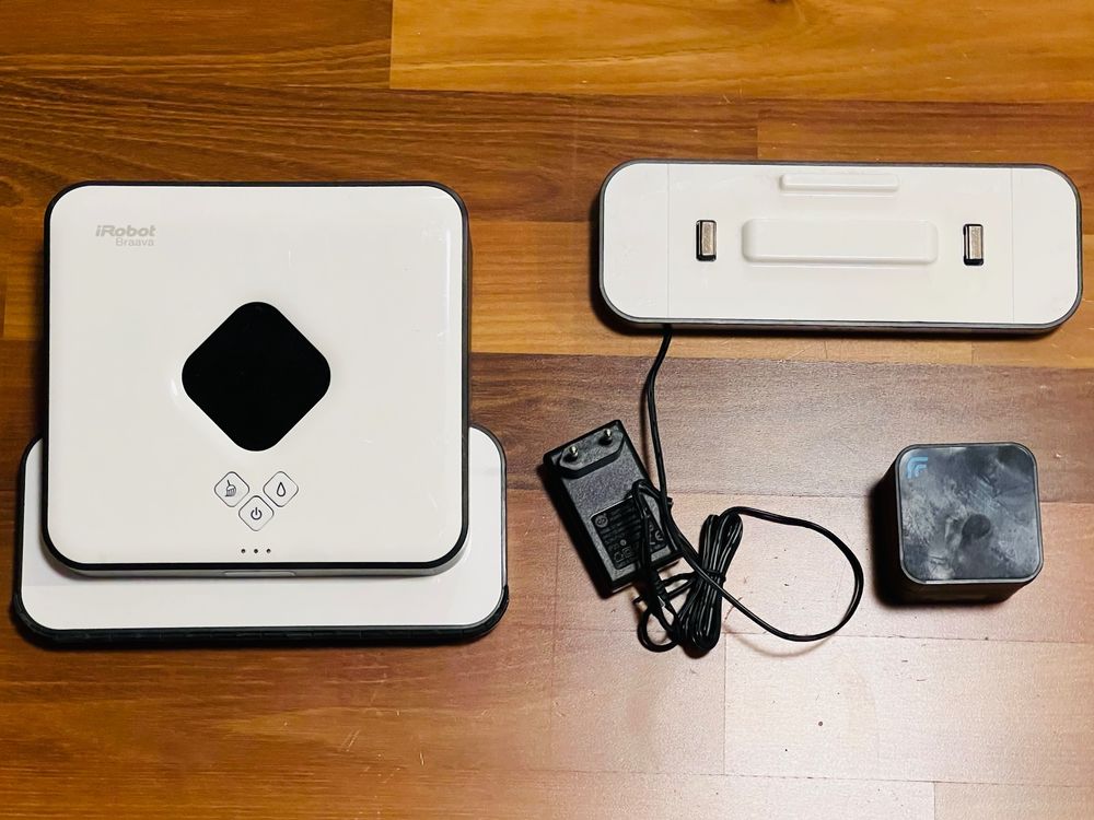 iRobot Braava 300 Series Bodenwischroboter mit Zubehör (Gebraucht) in ...