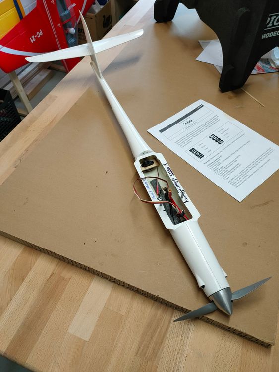 Royal Model Snipp Hotliner / Sportpylon (Gebraucht) in Kloten für CHF ...