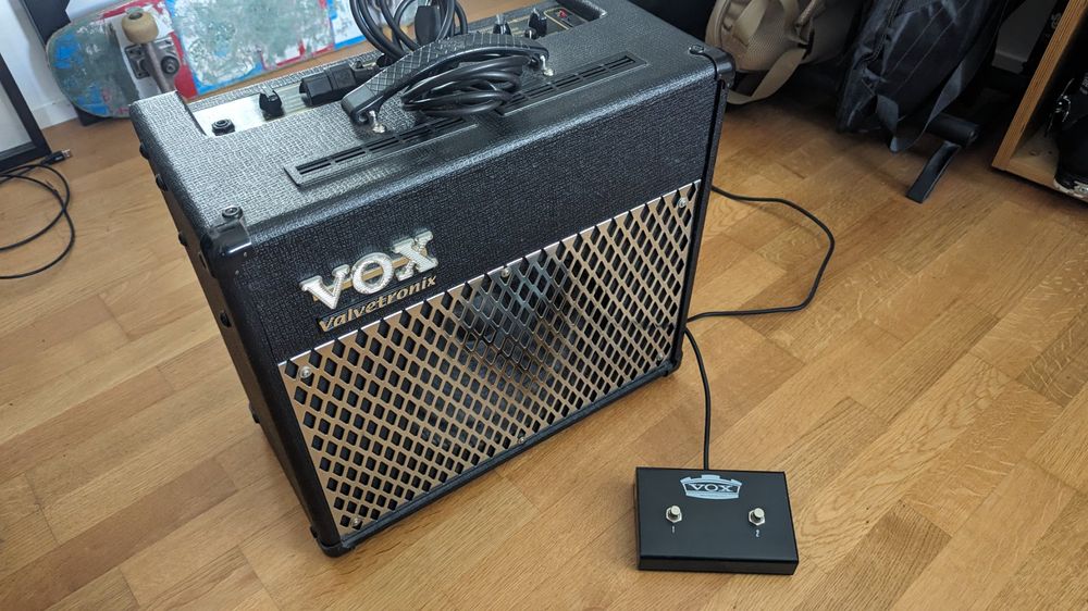 VOX Valvetronix AD30VT inkl. Foot Switch VFS2 (Gebraucht) in Burgdorf ...