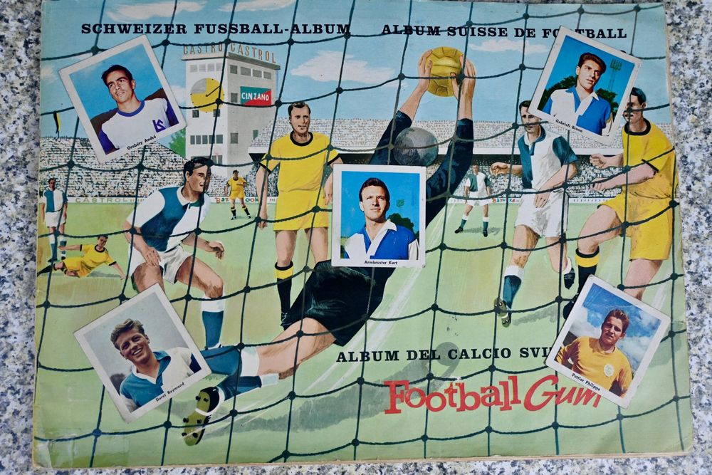Schweizer Fussball-Album 1958/59 (Gebraucht) in Courgevaux für CHF 489 ...