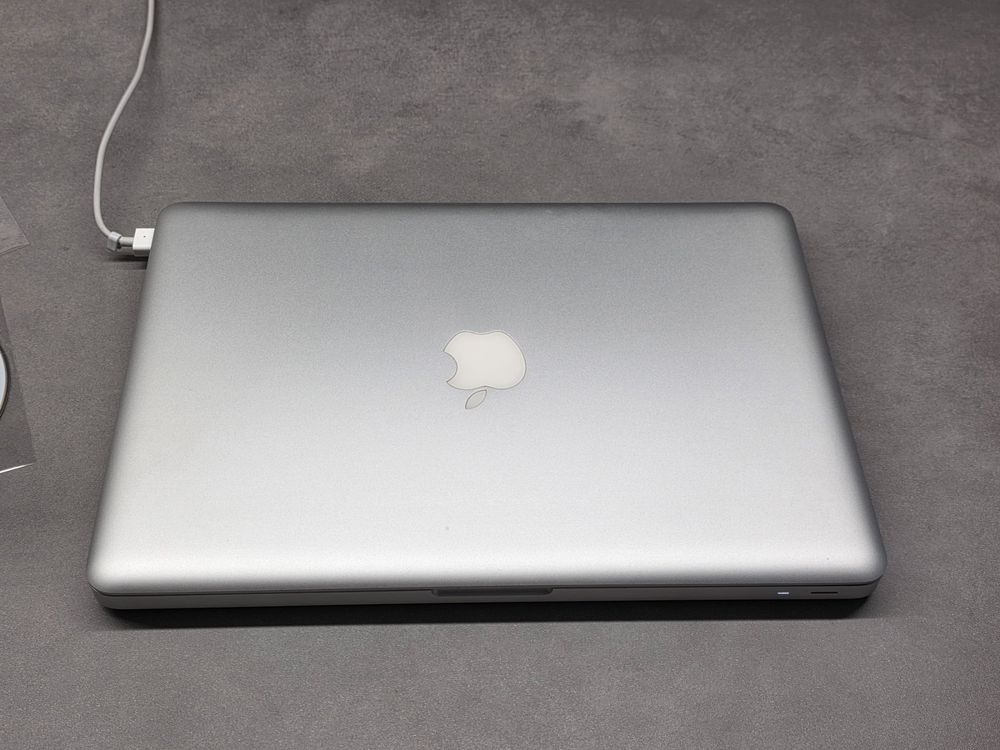 Apple MacBook 13" (Aluminium, Modell A1278) (Gebraucht) in Lausen für ...