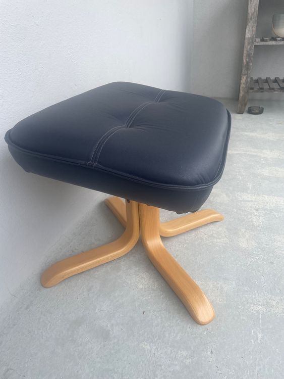 Sofa Hocker / Puff Leder (Gebraucht) in Zürich für CHF 19 – nur ...