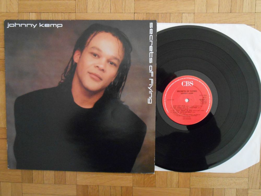 Johnny Kemp 1988 Secrets of flying (LP) (Gebraucht) in Territet für CHF 12 – mit Lieferung auf ...