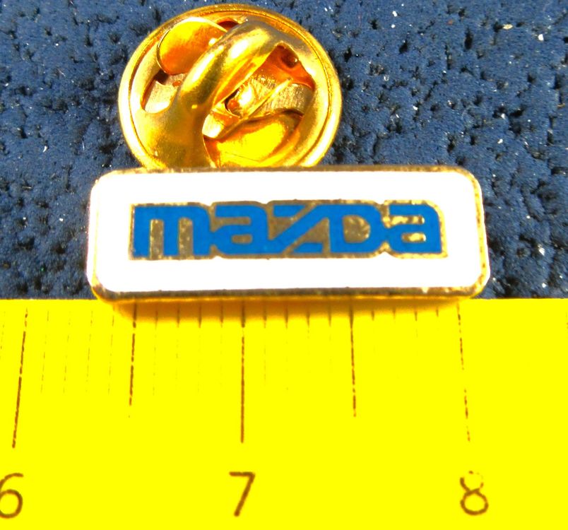 MAZDA AUTO LOGO SCHMUCK-PIN ENAMEL GOLDIG KLEIN-FEIN-EDEL (Gebraucht ...