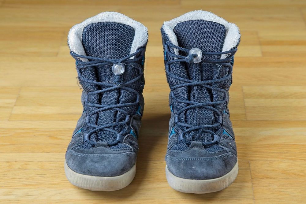 Winterschuhe Lowa Goretex Gr. 36 (Gebraucht) in Winterthur für CHF 13 – nur Abholung auf Ricardo ...