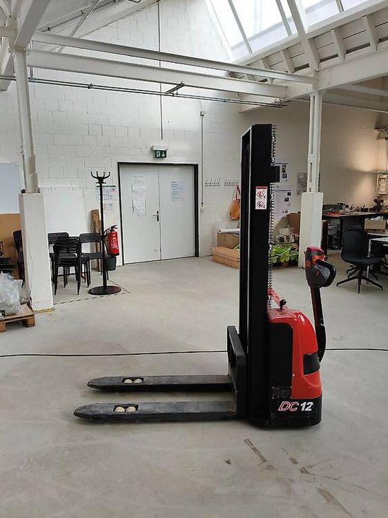 E-Stapler / Hochhubwagen Elektrisch - 1,2t bei 3m (Gebraucht) in Olten ...