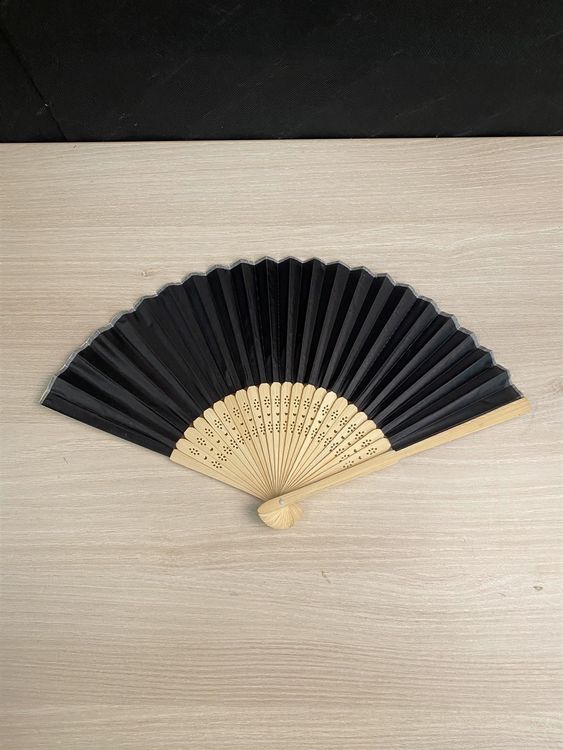 Fächer (Neu und originalverpackt) in Beinwil am See für CHF 1.9 – mit ...