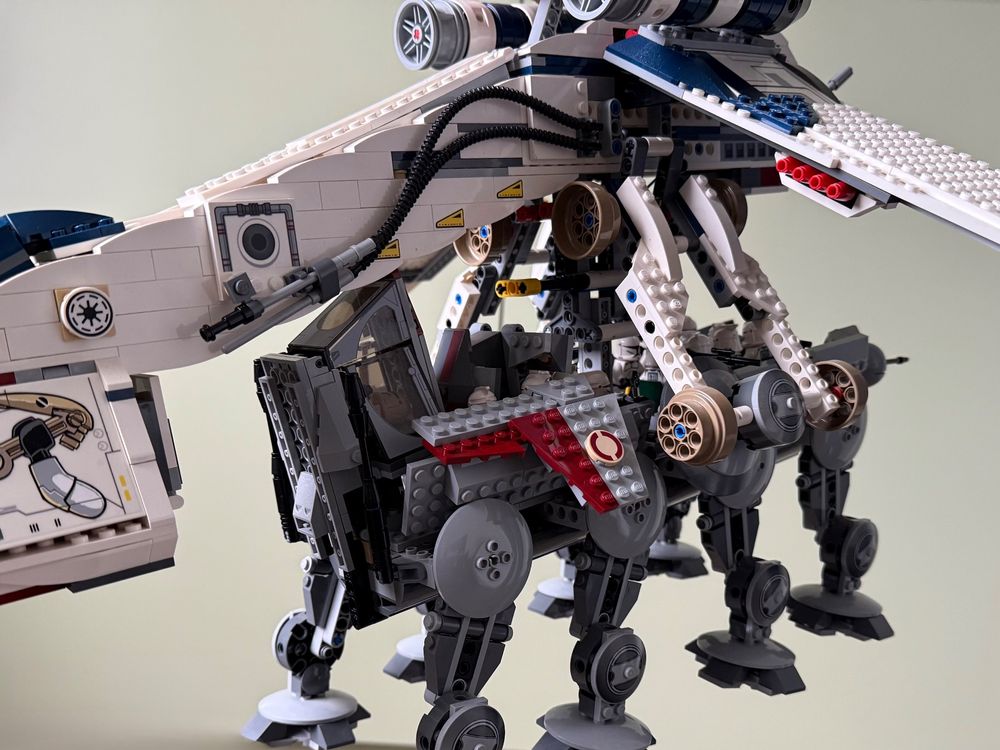 Lego Star Wars 10195 Republic Dropship + 7675 AT-TE Walker ! (Gebraucht ...