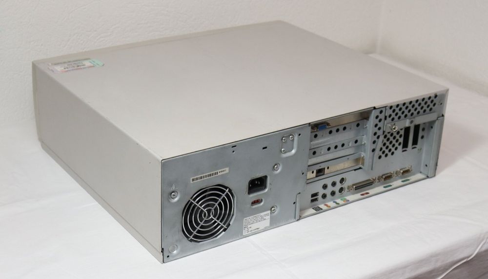 Compaq Deskpro EN Pentium 3 550MHz, 512MB, Windows 2000 (Gebraucht) in ...