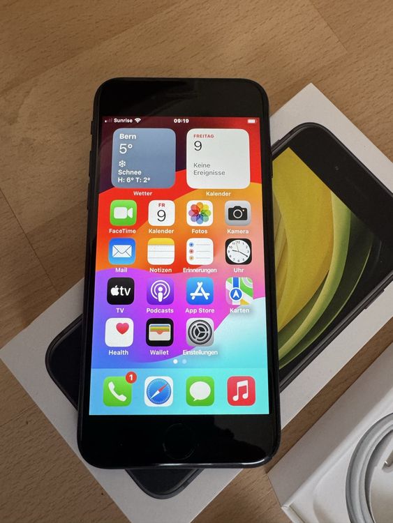 Wie Neu iPhone SE 2 Gen. 128gb Black (Gebraucht) in Uznach für CHF 189 ...