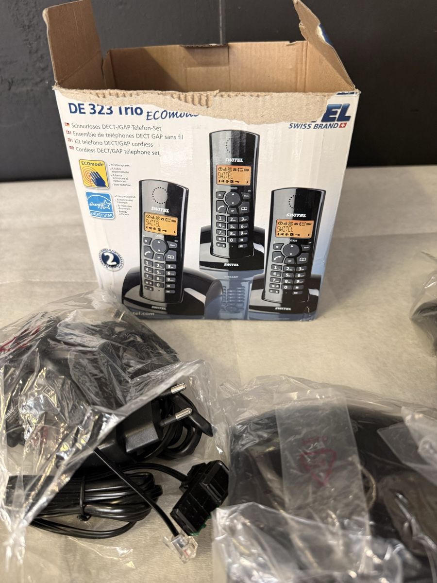 Neuwertiges Switel DE 323 Trio Schnurlos Telefon (Neu und ...