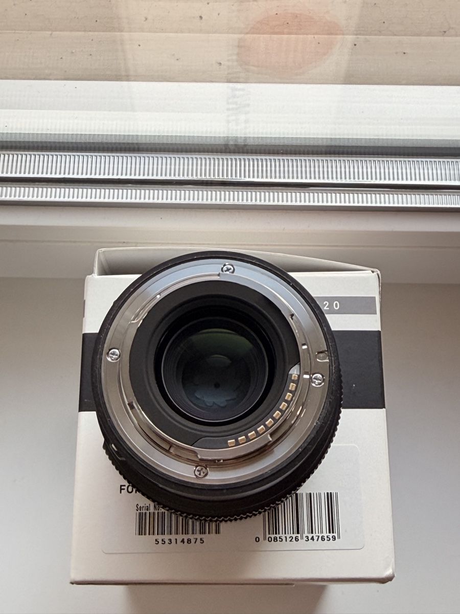 Sigma für Sony E-Mount: 35mm F2 DG DN, einwandfreier Zustand (D ...